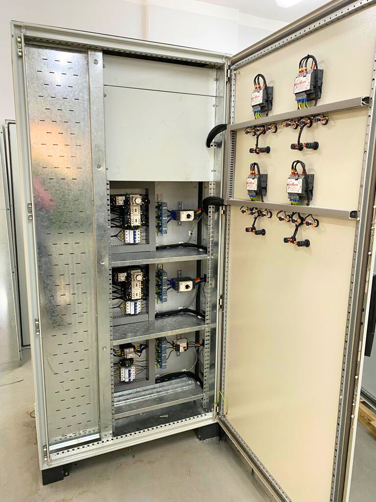 Chiller Panel – ECG-LTD